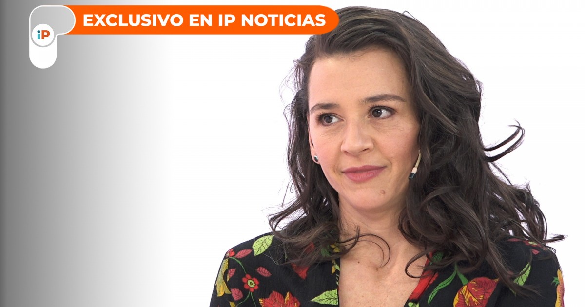 Laura Azcurra: "El teatro me puso en contacto con nuestra historia ...